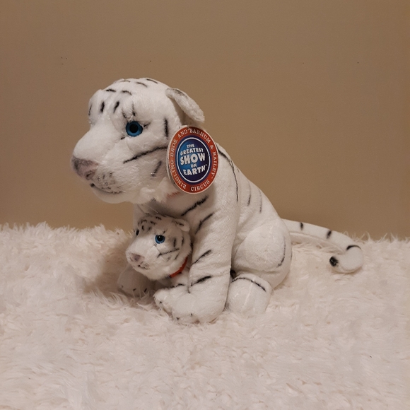 Ringling Bros | Toys | Greatest Show On Earth Bengal Tiger Baby Cub ...